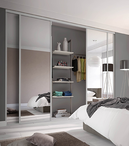 Sliding doors for alcove store