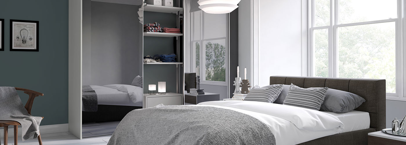 Building fitted wardrobes